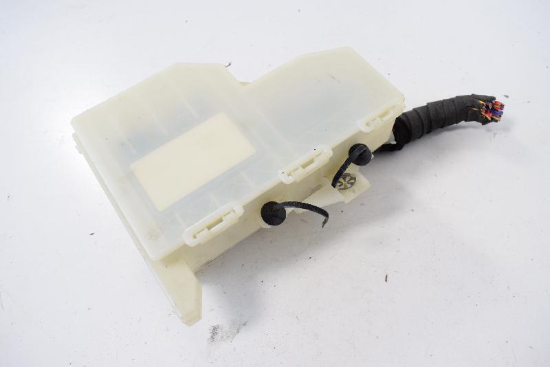 Fuse box LAND ROVER FREELANDER 2 (L359) 2.2 TD4 4x4 9902355 | B-Parts