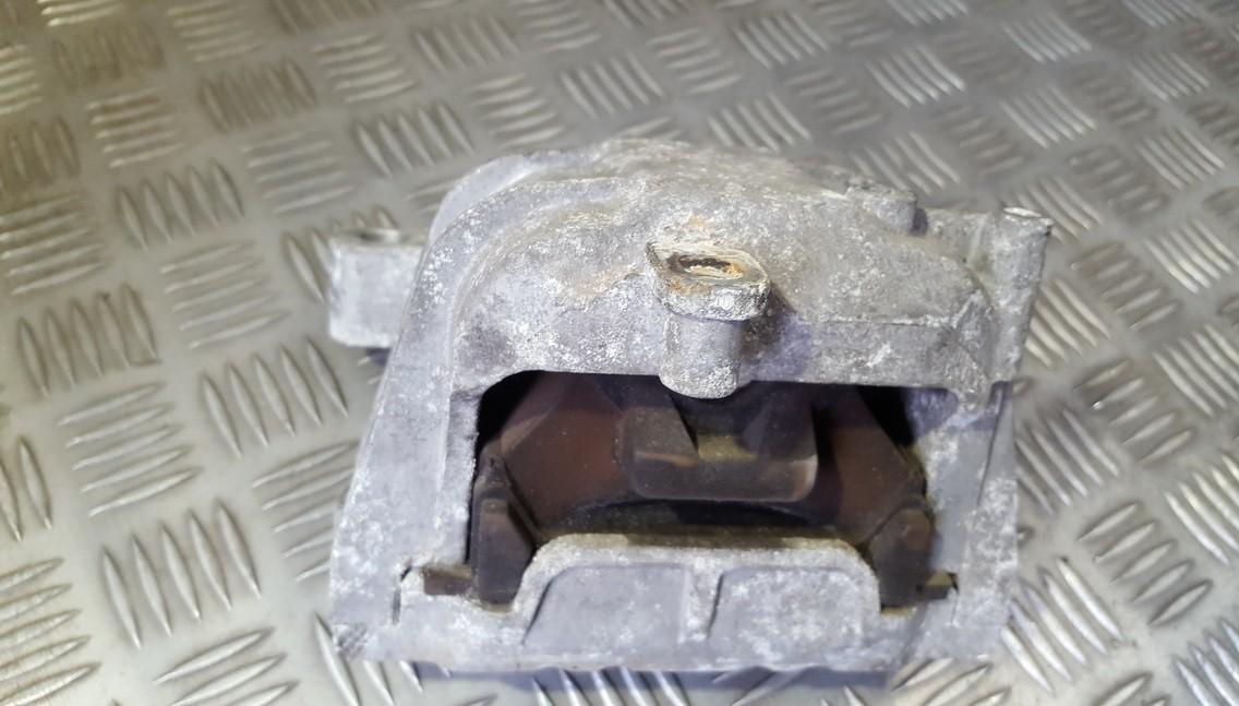Gearbox mount VW GOLF V (1K1) 1.9 TDI 9934779 | B-Parts