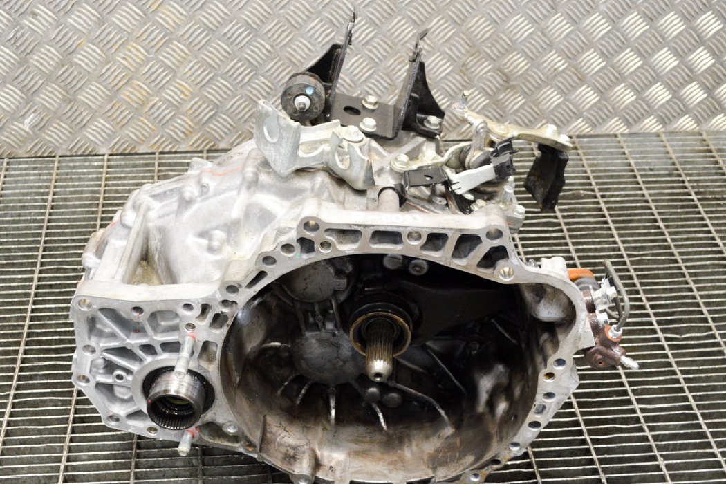 Manual gearbox TOYOTA RAV 4 IV (_A4_) 2.0 D (ALA40_) 6925027 | B-Parts