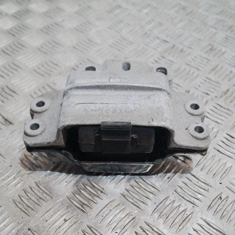 Engine mount VW PASSAT B7 Variant (365) 1.4 TSI 6724416 | B-Parts