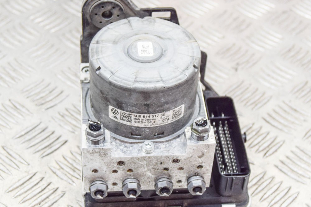 ABS pump VW T-ROC (A11) 1.0 TSI 7901627 | B-Parts