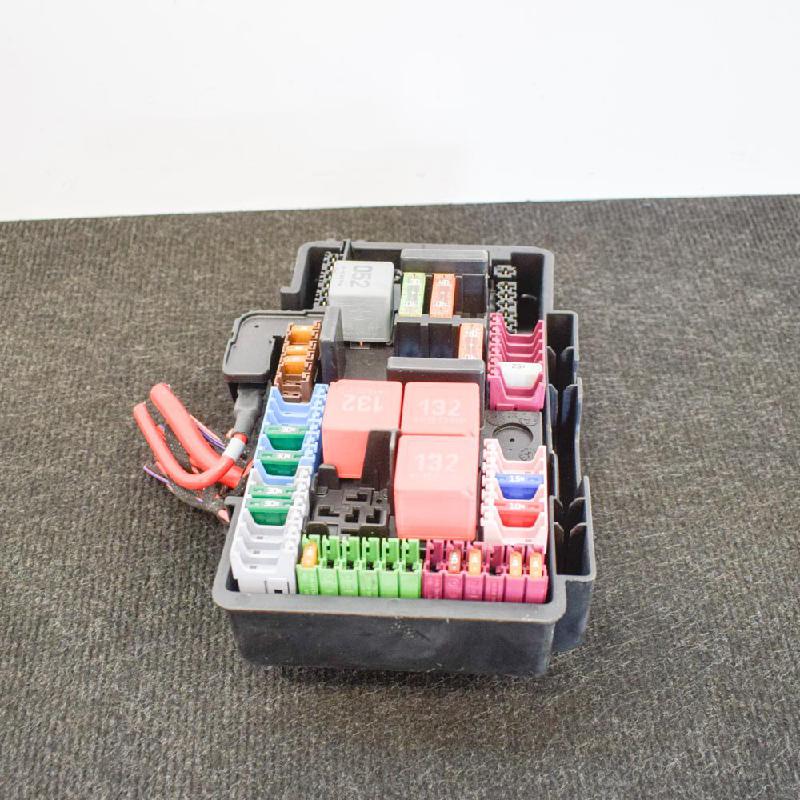 Fuse box MERCEDES-BENZ C-CLASS (W205) C 200 (205.042) 6752540 | B-Parts