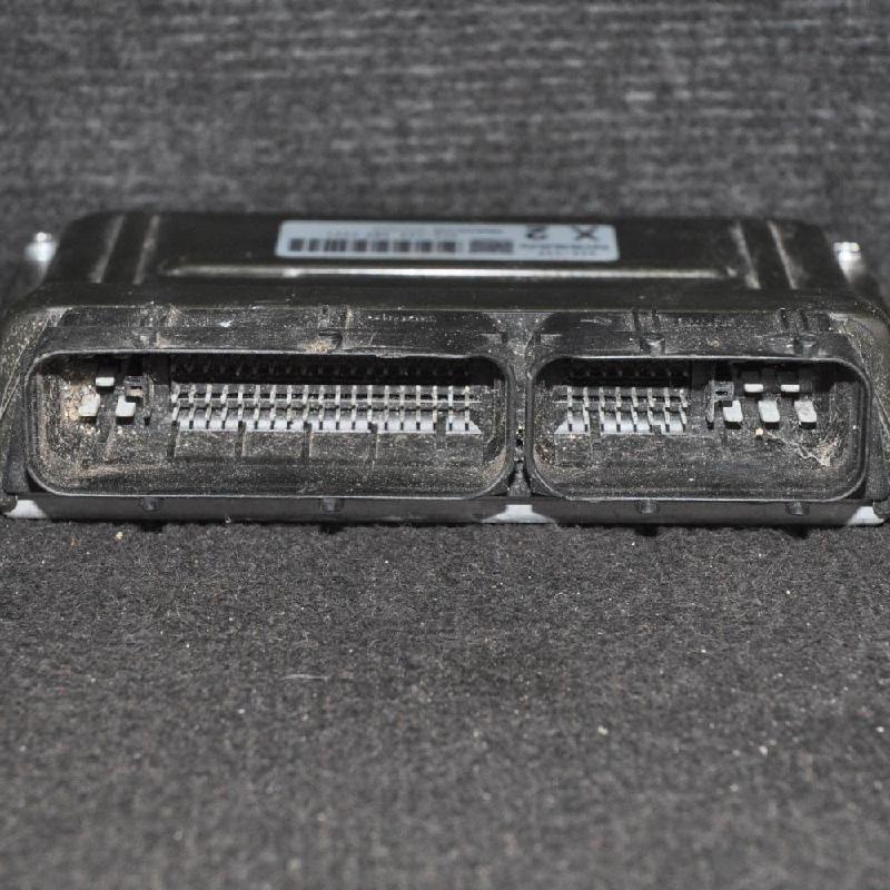 Engine control unit (ECU) NISSAN X-TRAIL I (T30) 2.5 4x4 6717335 | B-Parts