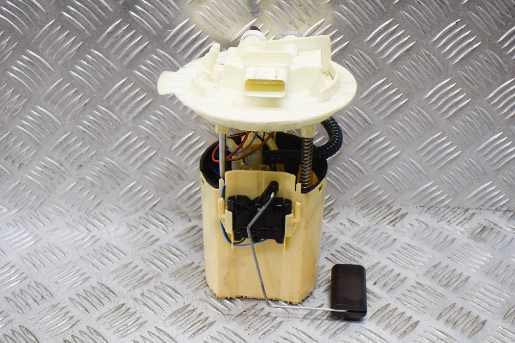Fuel pump FORD TRANSIT CUSTOM V362 Bus (F3) 2.0 EcoBlue 6772619 | B-Parts