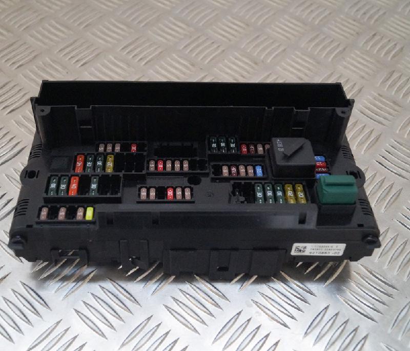 Fuse box BMW X3 (F25) xDrive 35 i 6731096 | B-Parts