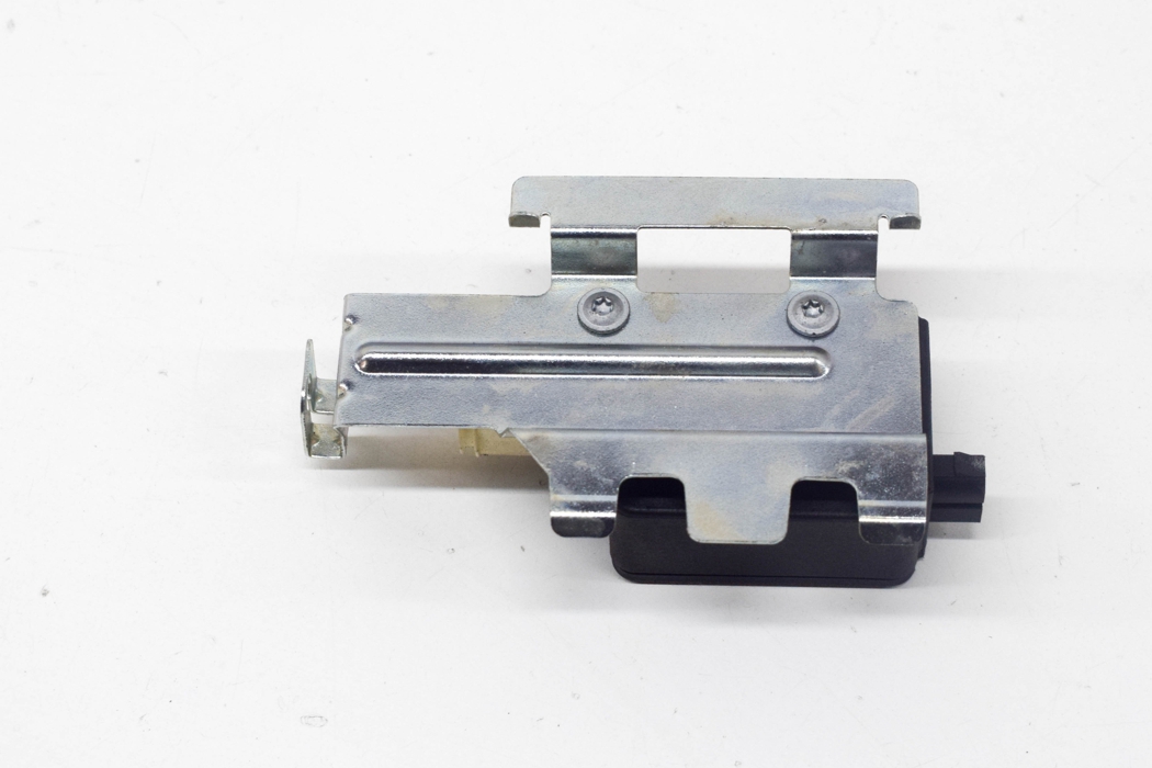 Fuel flap LAND ROVER RANGE ROVER SPORT I (L320) 3.0 D 4x4 9296355 | B-Parts