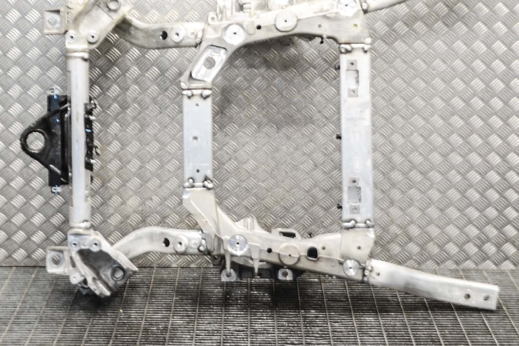 Subframe LAND ROVER RANGE ROVER SPORT II (L494) 3.0 SDV6 4x4 6775081 ...