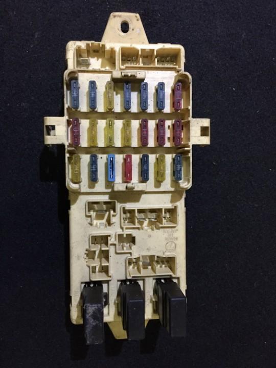 Fuse box SUBARU LEGACY I (BC) 2000 4WD (BC5) 9916433 | B-Parts