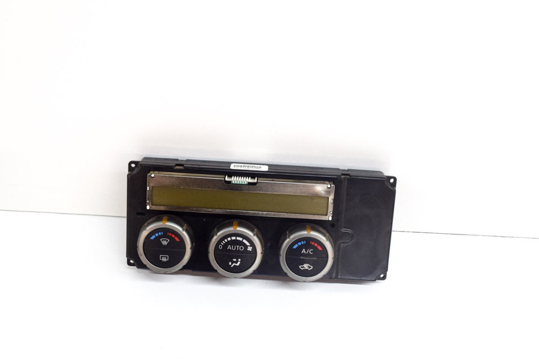 Climate control NISSAN NP300 NAVARA (D40) 2.5 dCi 4WD 10074792 | B-Parts