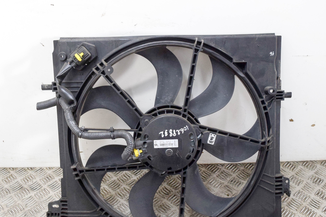 Radiator fan NISSAN QASHQAI II SUV (J11, J11_) 1.2 DIG-T 10184788 | B-Parts