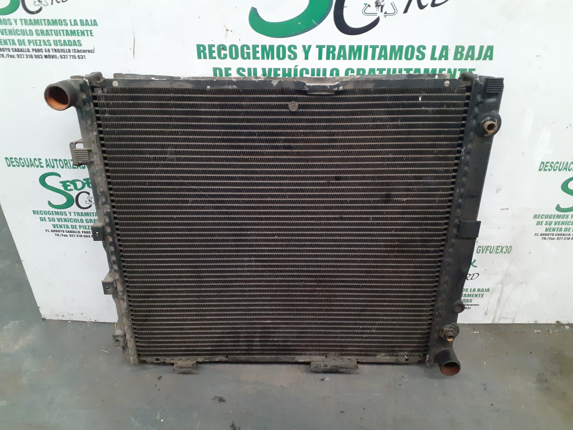 Water radiator MERCEDES-BENZ E-CLASS (W124) 25318585 | B-Parts
