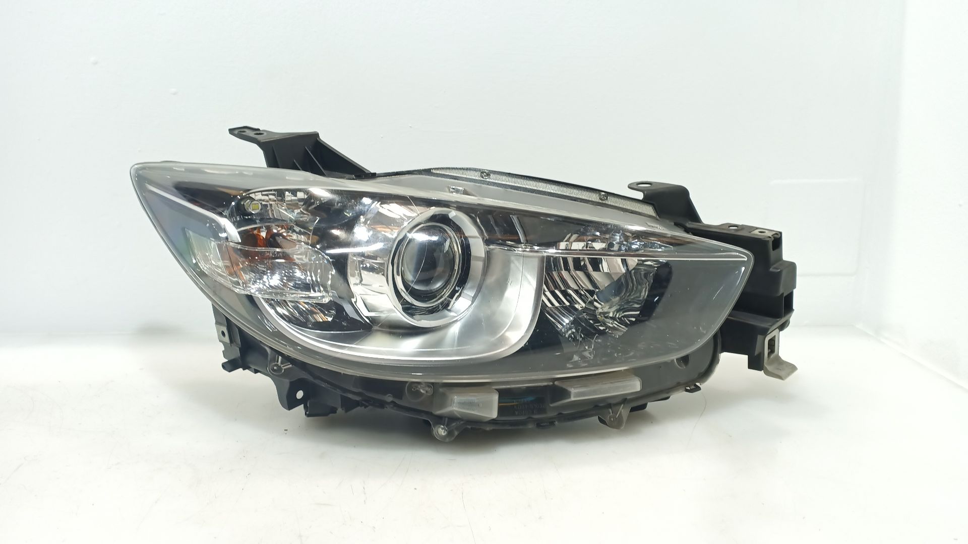 Optica direita MAZDA CX-5 (KE, GH) 2.2 D AWD (KE2AW) 30969953 | B-Parts