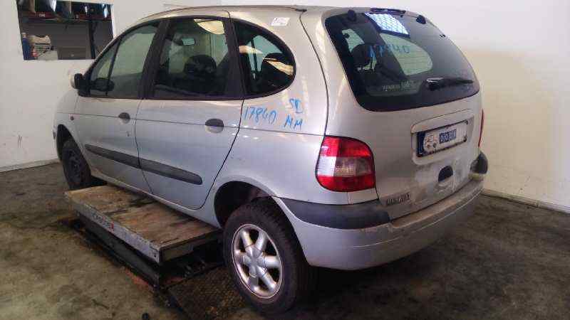 Pièces de voiture d'occasion pour RENAULT MEGANE Scenic (JA0/1_) 1.6 16V (JA0B, JA04, JA11 ...