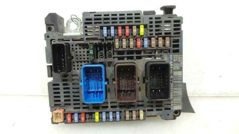 Fuse box PEUGEOT 508 I (8D_) 1.6 HDi 4375474 | B-Parts