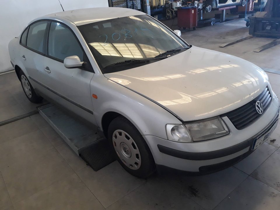 Switch VW PASSAT (3B2) | B-Parts