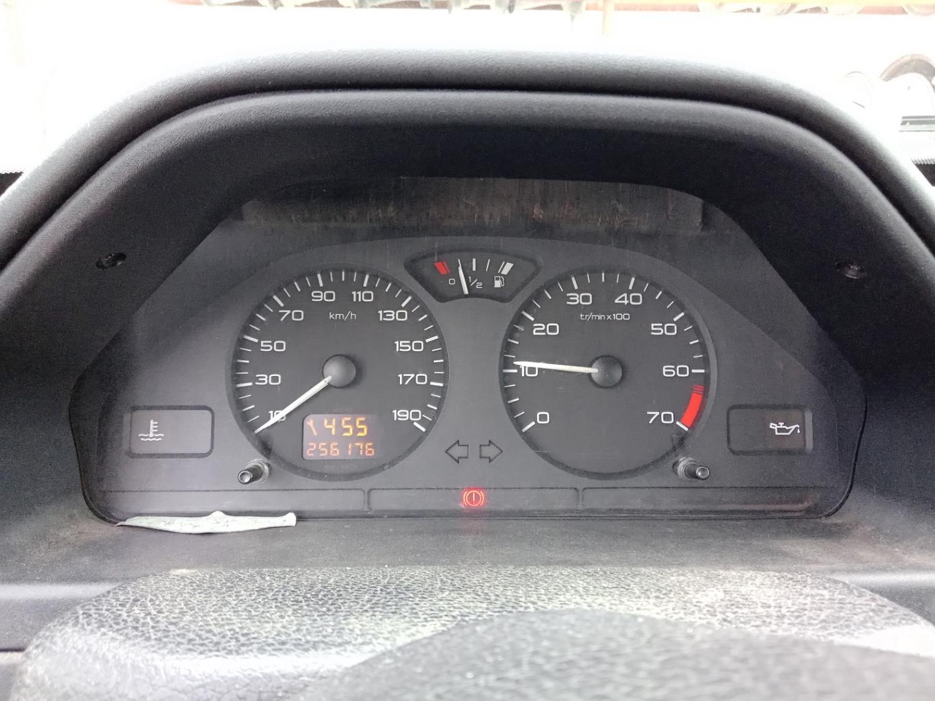 Compteur de vitesse PEUGEOT 106 II (1A_, 1C_) 1.1 i 26994756 | B-Parts
