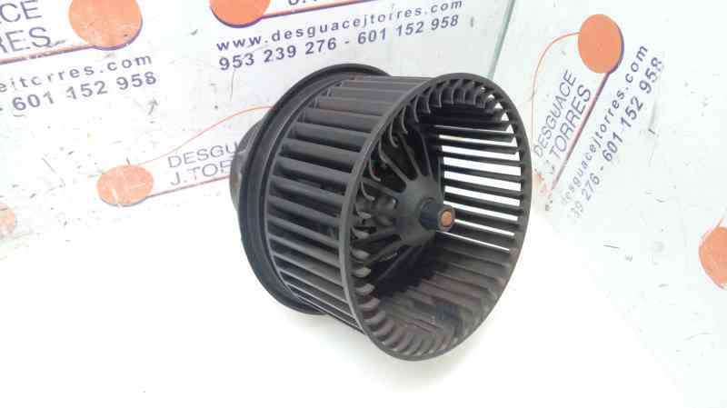 Heater blower motor FORD KUGA I 2.0 TDCi 4x4 2219809 | B-Parts