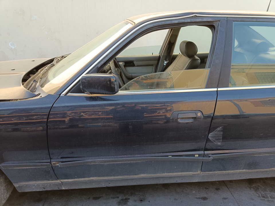 Left front door BMW 5 (E34) 525 tds 11842410 | B-Parts