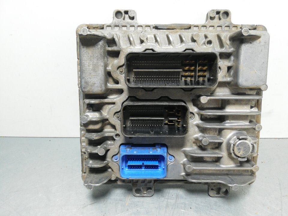 Engine control unit (ECU) OPEL ASTRA J Sports Tourer (P10) 1.6 CDTi (35 ...