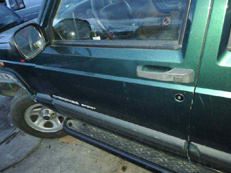 Left front door JEEP CHEROKEE (XJ) 2.5 TD 4x4 5017178 | B-Parts