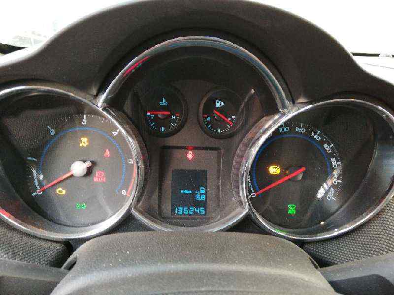 Instrument cluster CHEVROLET CRUZE Hatchback (J305) 2.0 CDI 4235565 | B ...