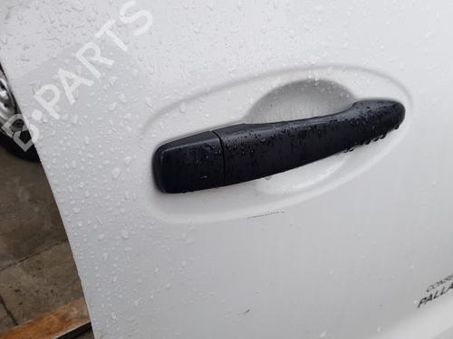 Portiergreep rechts voor NISSAN NP300 NAVARA Pickup (D23, D23T) 2.3 dCi 4x4 (D231) 9522926 | B-Parts