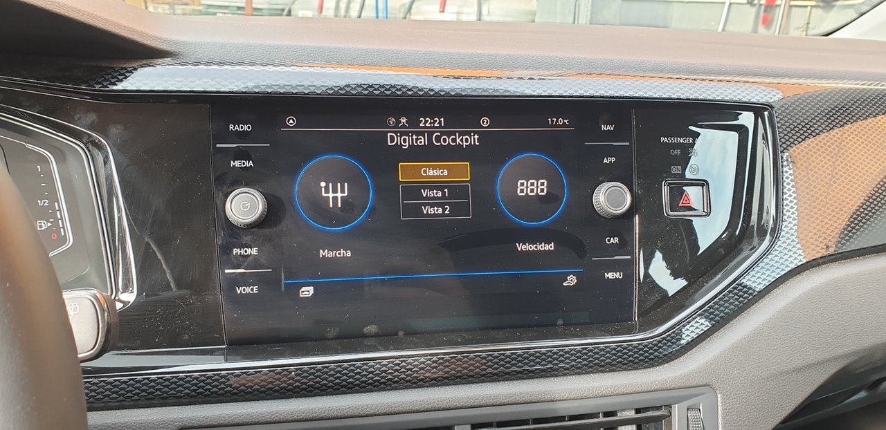 Radio VW POLO VI (AW1, BZ1) 1.0 TSI 10771339 | B-Parts