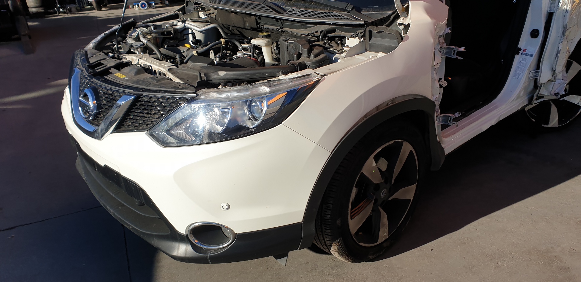 Berceau moteur NISSAN QASHQAI II SUV (J11, J11_) 1.2 DIG-T 12349224 | B-Parts