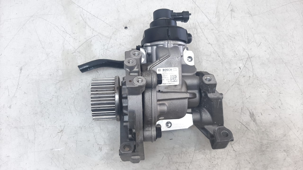 Pompe à injection DACIA DUSTER (HM_) 1.5 dCi 115 (HMAD) 19515547 | B-Parts