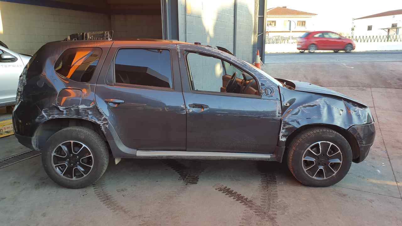 Dashboard DACIA DUSTER (HS_) 1.5 dCi 681006566R | B-Parts
