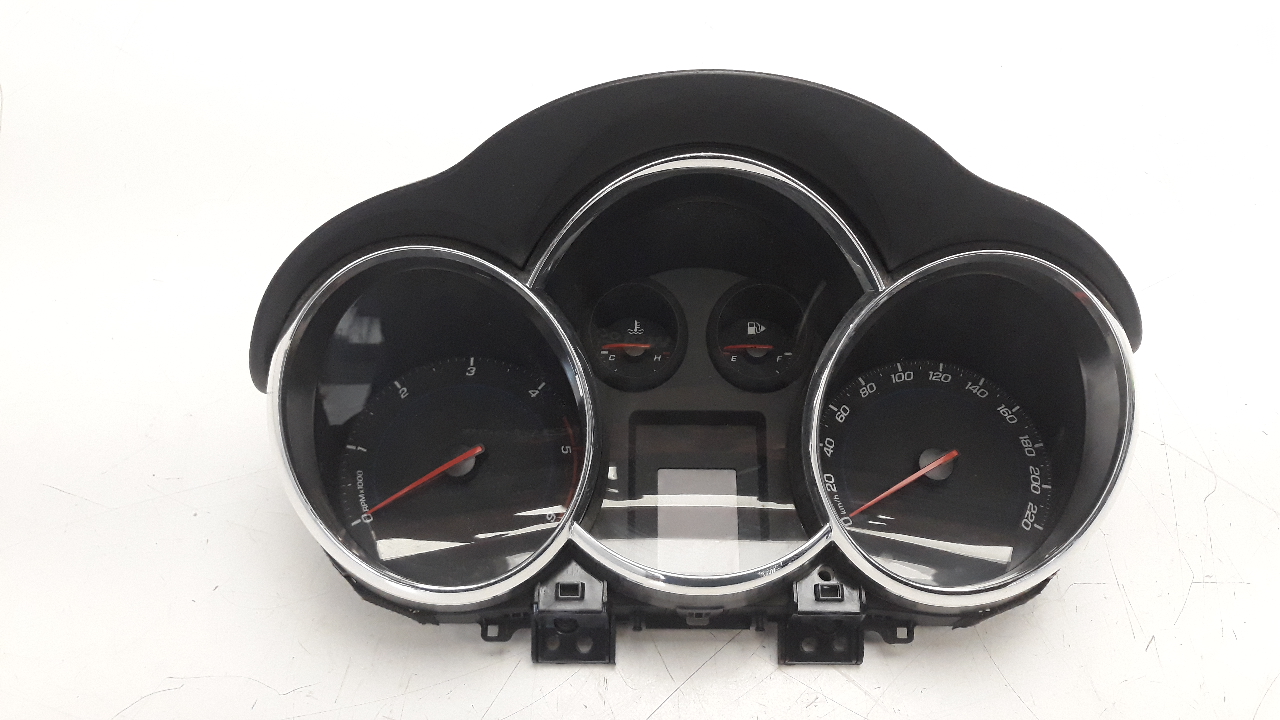 Instrument cluster CHEVROLET CRUZE (J300) 2.0 CDI 8100142 | B-Parts