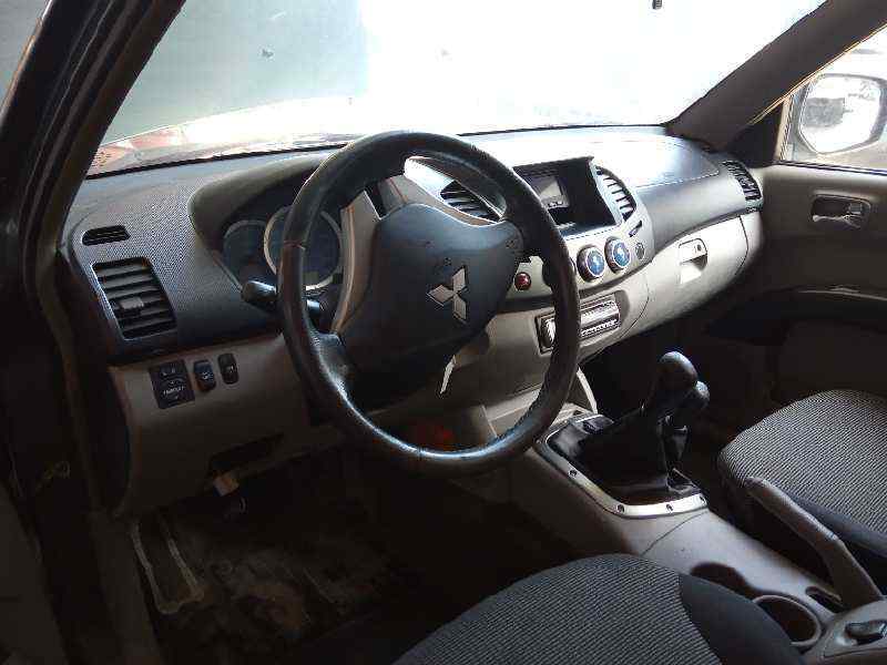 Pièces de voiture d'occasion pour MITSUBISHI L200 / TRITON (KA_T, KB_T ...