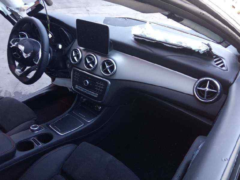 Feu arrière droite MERCEDES-BENZ CLA Coupe (C117) CLA 220 CDI / d (117. ...