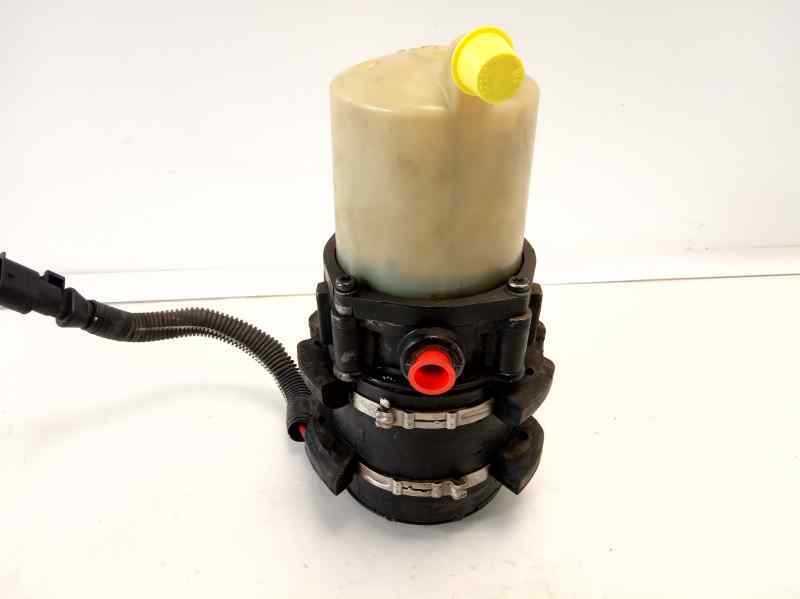 Pompe de direction assistée PEUGEOT 205 I (741A/C) 1.7 Diesel 6321523 ...
