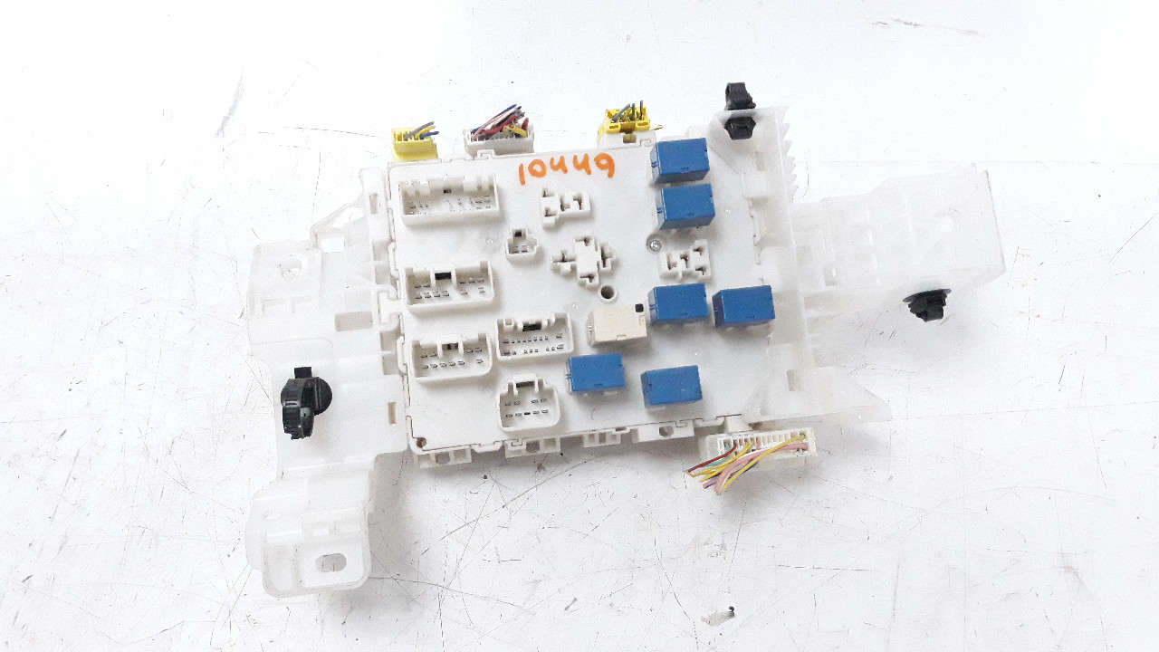 Fuse box SUZUKI VITARA (LY) 1.6 DDiS (APK 416D) 8658461 | B-Parts