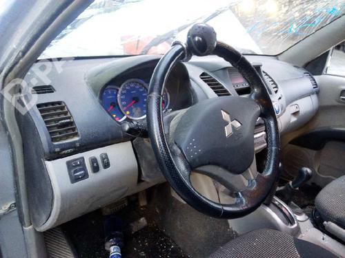 Dashboard MITSUBISHI L200 / TRITON (KA_T, KB_T) 2.5 DI-D 4WD (KB4T ...