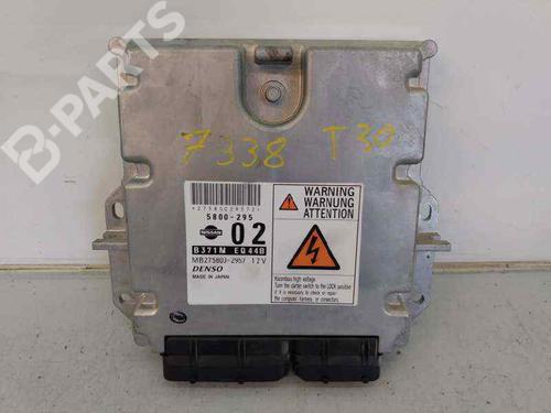 Engine control unit (ECU) NISSAN X-TRAIL I (T30) 2.2 dCi 4x4 5645202 ...