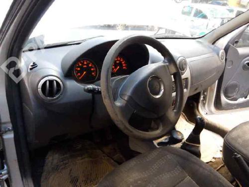 Front left lock DACIA SANDERO 1.5 dCi 8200735227 | B-Parts