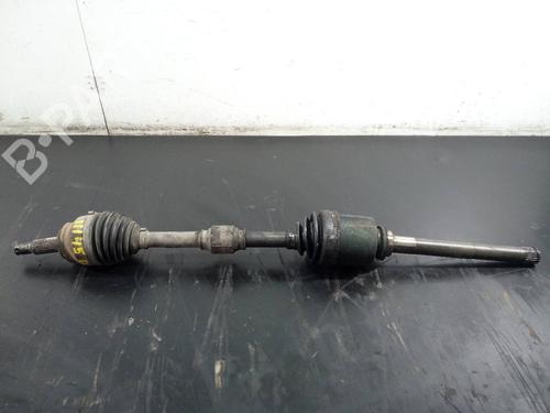 Drivaksel foran Høyre MITSUBISHI OUTLANDER II (CW_W) 2.0 DI-D (CW8W ...