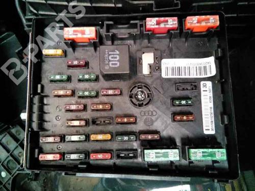 Fuse box AUDI Q3 (8UB, 8UG) 2.0 TDI 10289189 | B-Parts