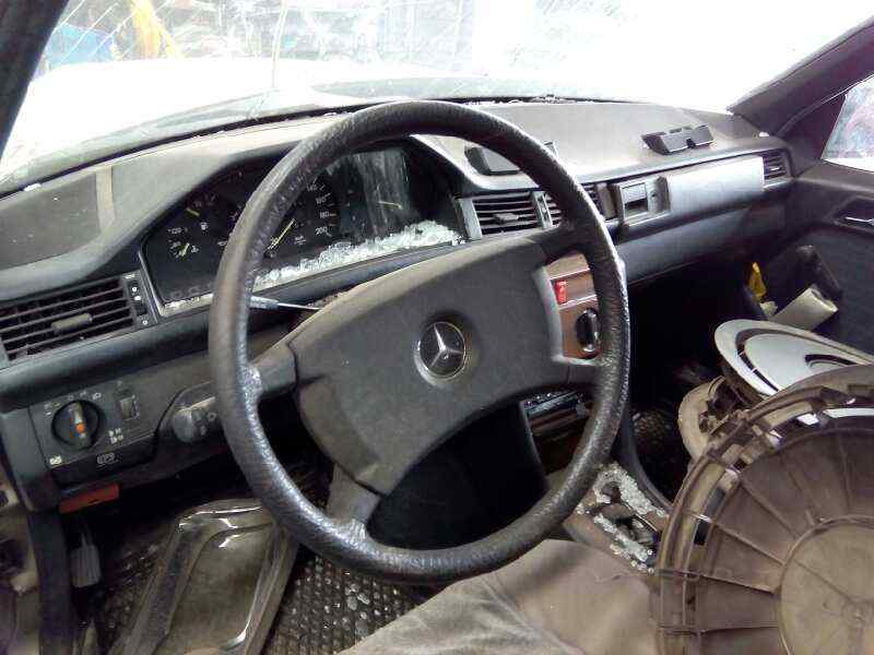 Instrument cluster MERCEDES-BENZ 124 Saloon (W124) 250 D (124.125 ...