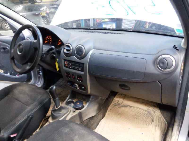 Front left lock DACIA SANDERO 1.5 dCi 8200735227 | B-Parts