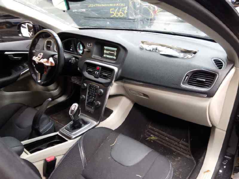 Right front suspension arm VOLVO V40 Hatchback (525, 526) D2 31340231 ...