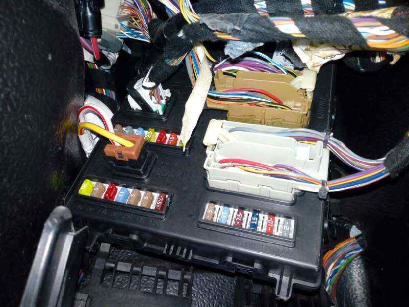 Fuse box FORD TRANSIT Van (FA_ _) 5388359 | B-Parts