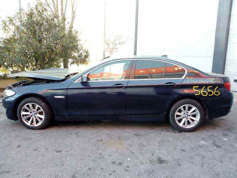 Puxador interior trás esquerdo BMW 5 (F10) 520 d 51217225689 | B-Parts