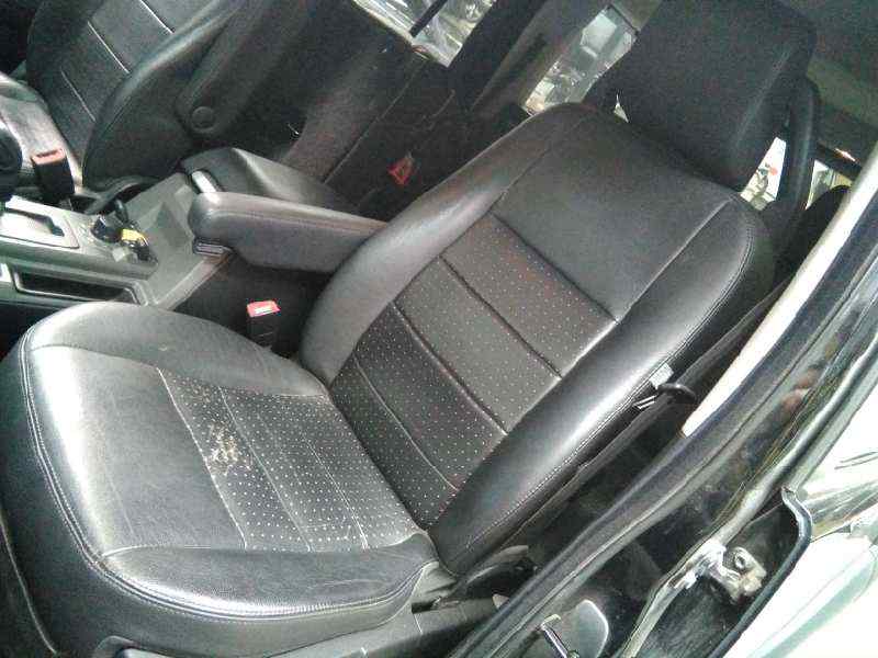 Right rear steering knuckle LAND ROVER DISCOVERY III (L319) 2.7 TD 4x4 ...