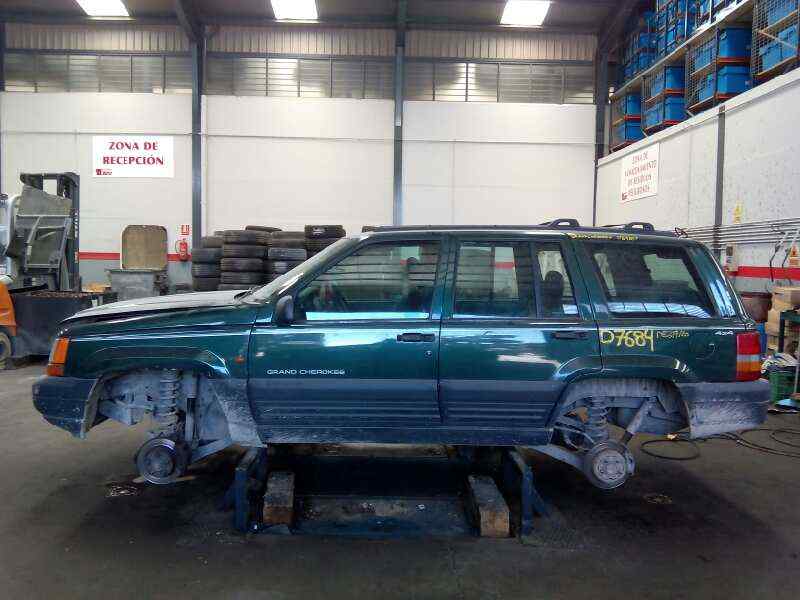 Feu arrière gauche JEEP CHEROKEE (XJ) 2.5 TD 4x4 55155765AA ...