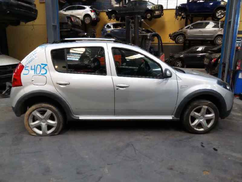 Front left lock DACIA SANDERO 1.5 dCi 8200735227 | B-Parts