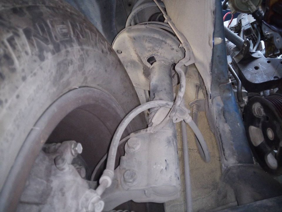 Right front shock absorber TOYOTA RAV 4 II (_A2_) 2.0 4WD (ACA21, ACA20 ...