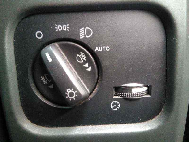 Switch LAND ROVER DISCOVERY III (L319) 2.7 TD 4x4 7233721 | B-Parts